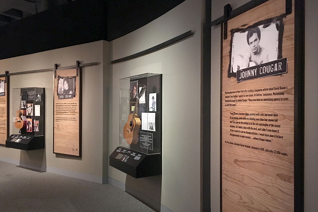 sliding-bars | Warner Bros. Design Studio